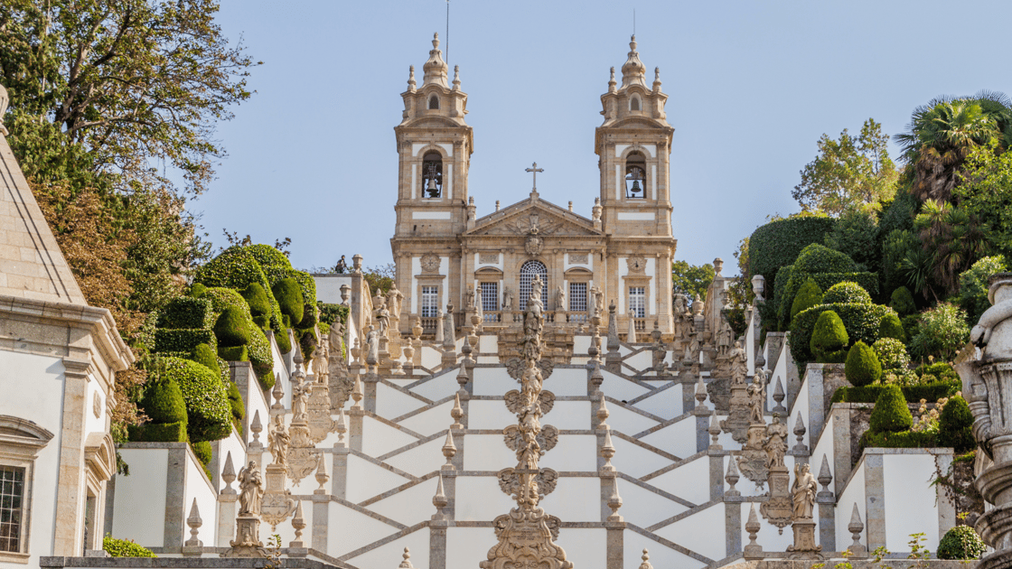 Best 10 Places to Celebrate New Year's Eve in Portugal