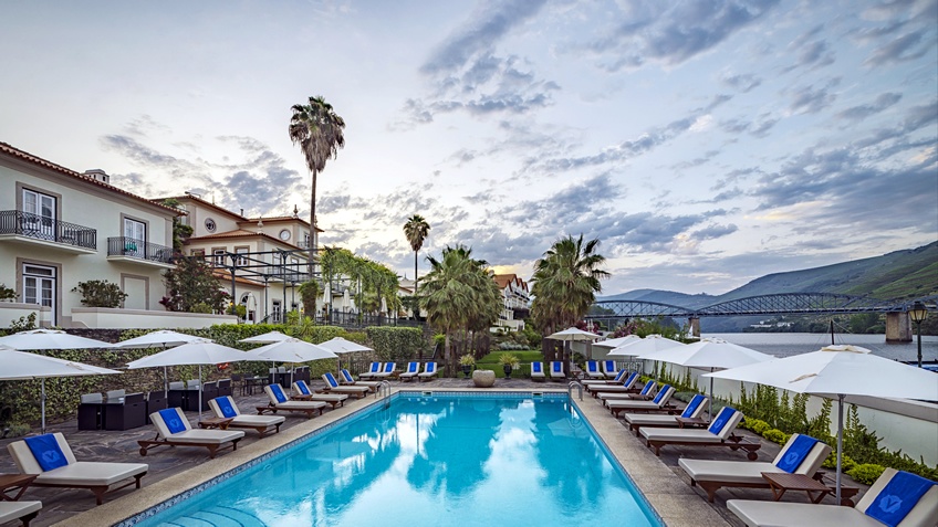 The Ultimate Luxury Guide to the Douro Valley